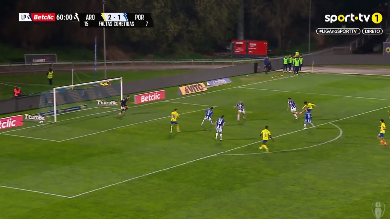 O golo de Jason que complicou (ainda mais) a vida do FC Porto em Arouca